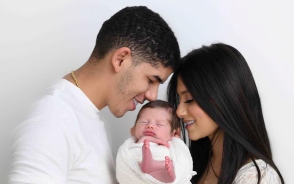 Ingra Soares, mulher de Zé Vaqueiro, fala do quadro de saúde do filho e ... Ingra Soares, mulher de Zé Vaqueiro, fala do quadro de saúde do filho e ...